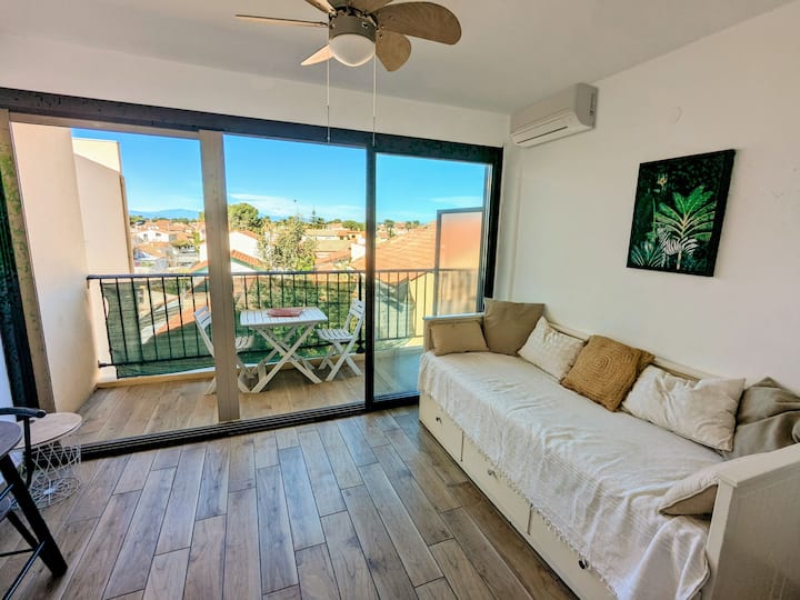 Studio Climatisé+balcon, 50m De La Plage - Canet-en-Roussillon