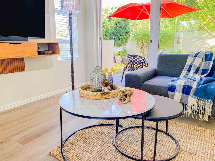 Seabreeze Cottage | 2 Bed | 2 Bath | Inverter - Hermanus