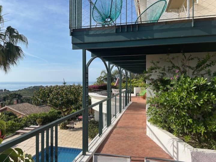 Mini Studio Dans Villa Avec Vue (1) - Gavà