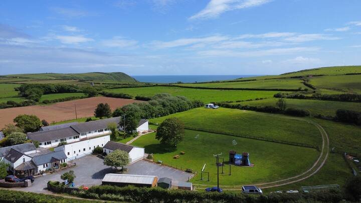 Chalet On Small Rural Park - Tenby
