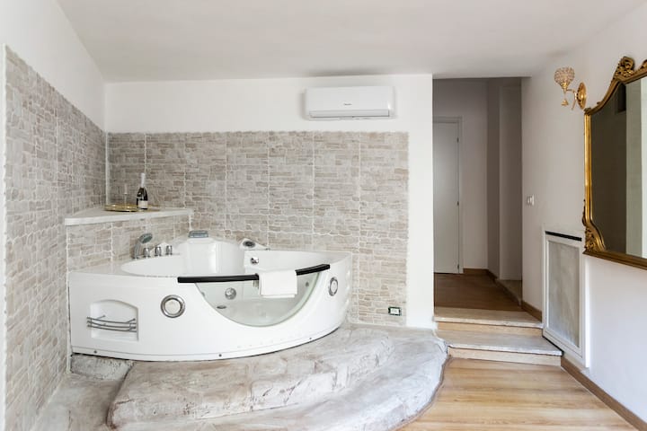 Lux Me - Jacuzzi Home 120mq 3bath-3bdr •Trastevere - 羅馬