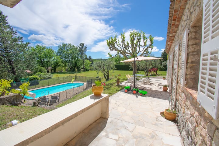Le Mas De L'ormeau, 200m2 Piscine, Parc, 8pers - Fayence