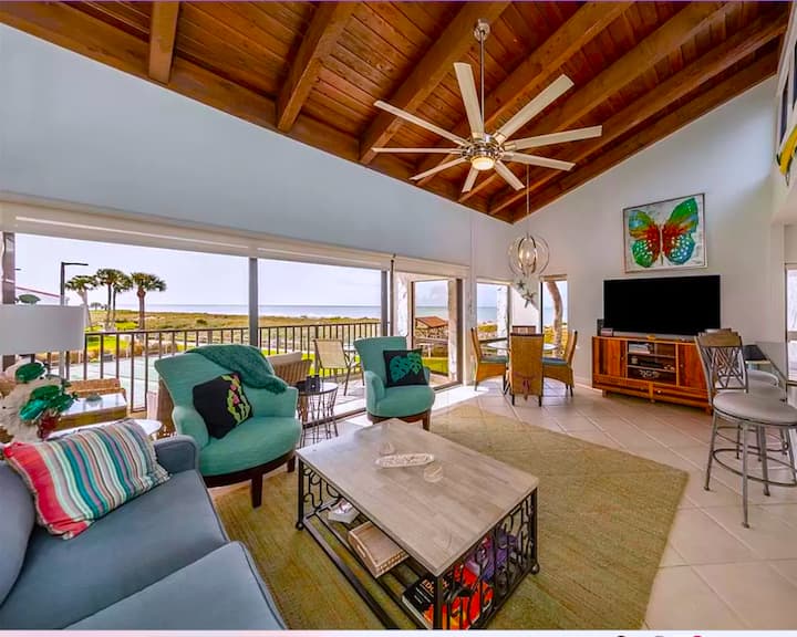 Beachfront Condo Venice ~ Diamonds On The Water - ベニス, FL