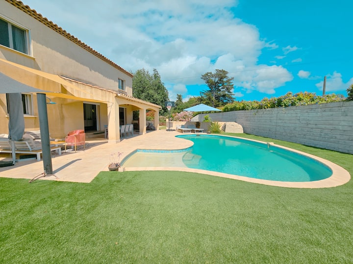 Villa 6 Personnes Avec Piscine - Mougins