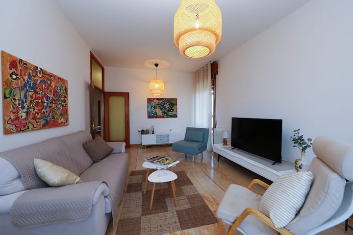 [Modena] Vicino Al Centro - Free Parking & Wi-fi - Modena, Italy