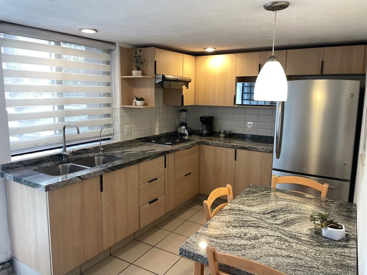 Departamento Céntrico “A” - Ladron De Guevara - Zapopan