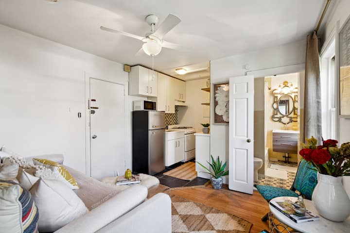 Cozy 1br Steps From Rittenhouse Square Park - Philadelphia, PA