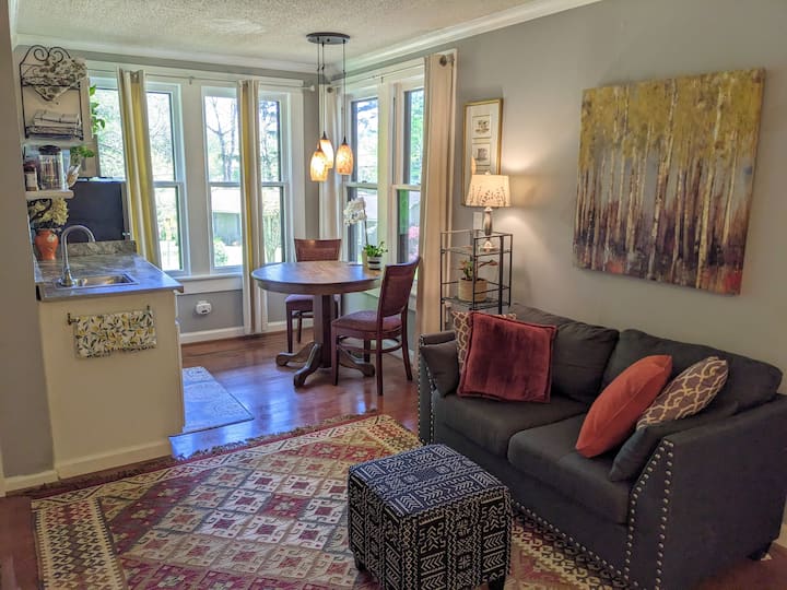 Azalea Cottage Studio - Tryon, NC