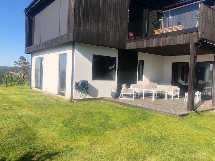 Stor Enebolig Nær Dyreparken - Kristiansand