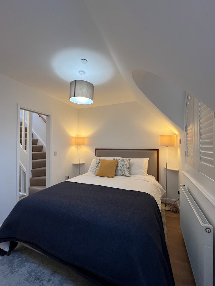 Fab 3bed Central London House + Garden + Parking - 런던