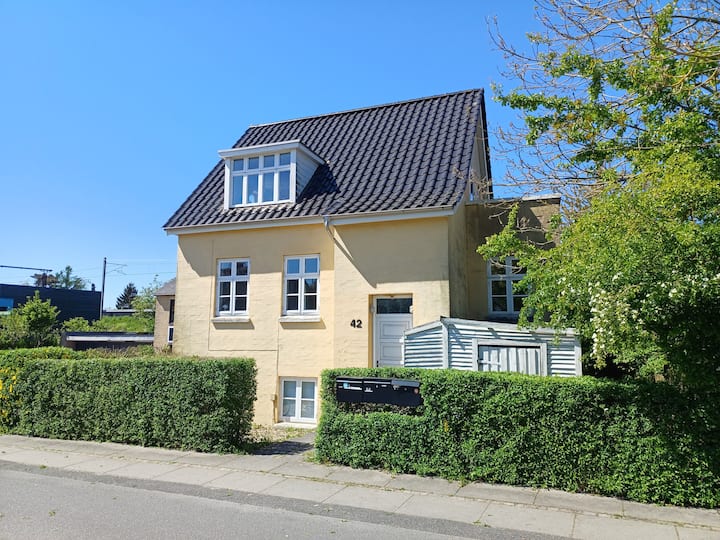 Cozy & Personal Villa Apartment Near Aarhus - Aarhus