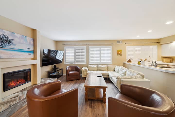 Corona Del Mar Family Beach Retreat - Newport Beach, CA