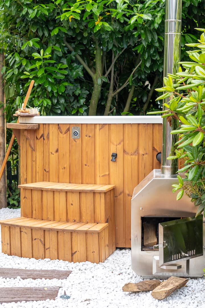 4p Tiny Wellness  Met Hottub & Sauna Aan Het Water - Barneveld