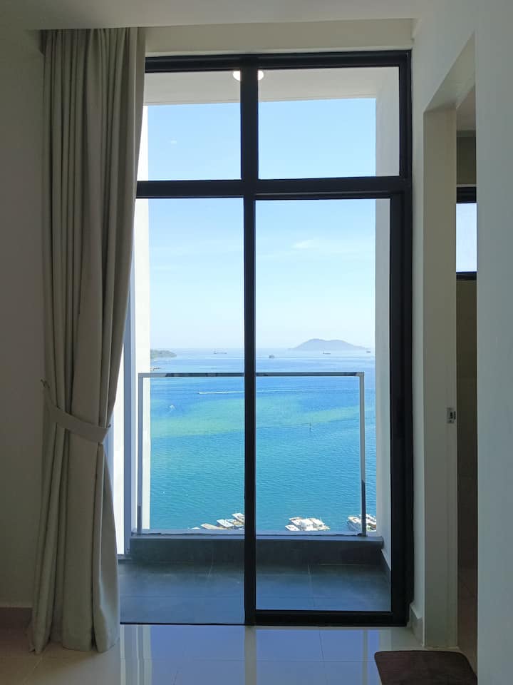 (23) Cozy Seaview Suite In Cbd - Kota Kinabalu