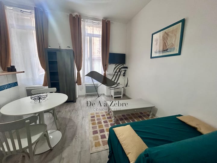 Maëlle - Studio Situé En Plein Centre-ville - Rochefort