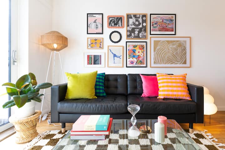 5 Min To Tube Station | Elevator | 1br | Balcony - London