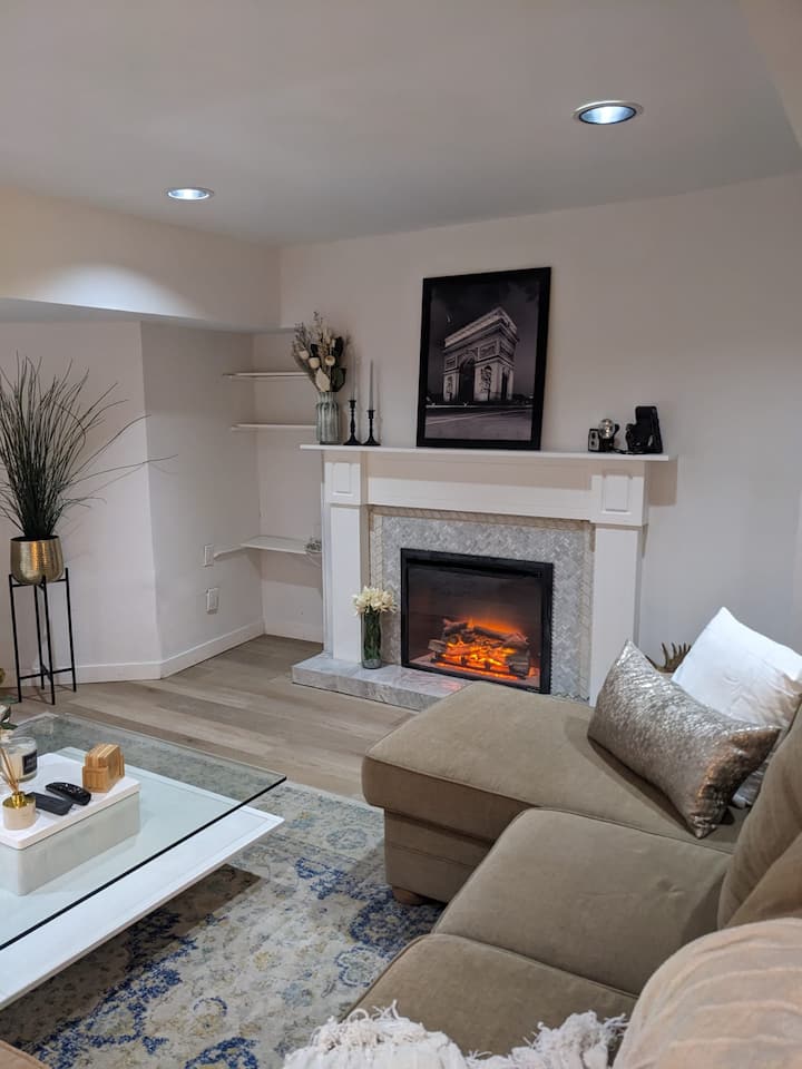 Private Charming Oasis - Winnipeg