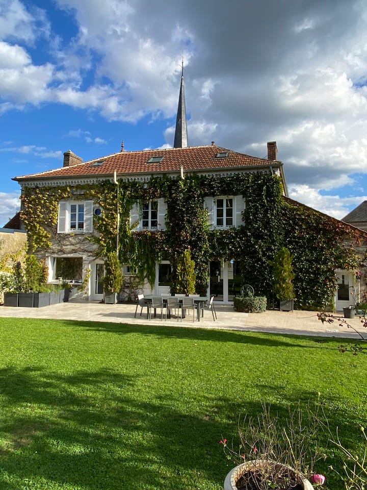 Maison De Campagne Familiale Avec Piscine - Dreux