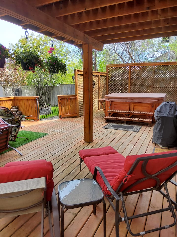 Serenity In Sylvan - Alberta