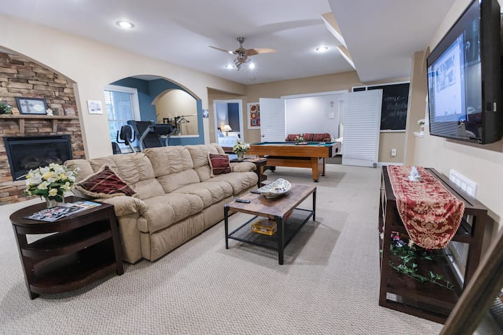 Spacious Basement In Rdu/rtp/cary Area By Jendi - Cary, NC