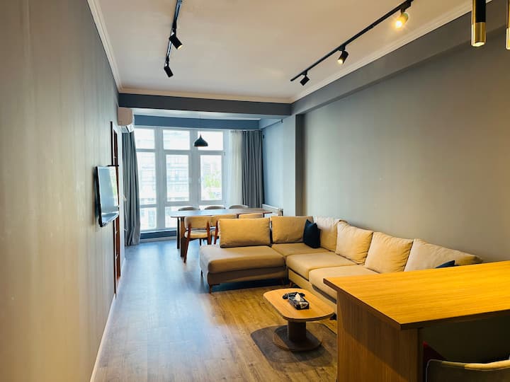 Black Crystal Modern 1br Apartment - Azerbaijan