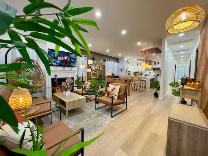 New Fashionable & Cozy Home | Downtown Mt View - Los Altos, CA