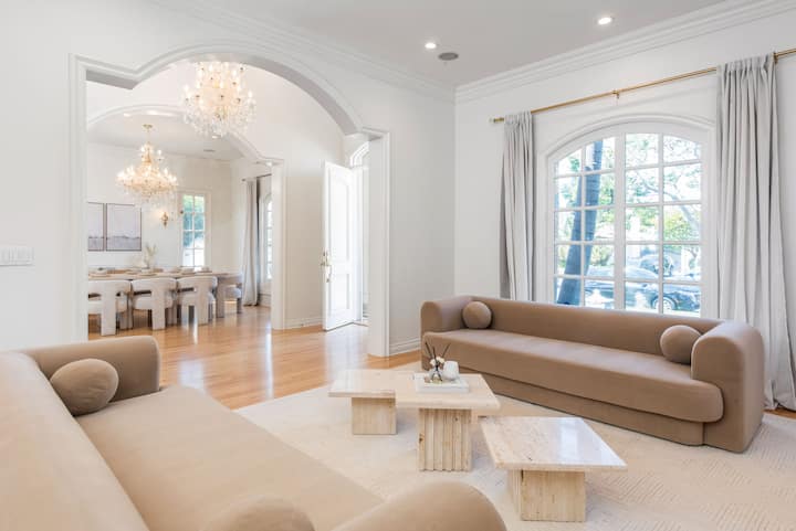 Hancock Park Home With Hottub - Beverly Hills, CA