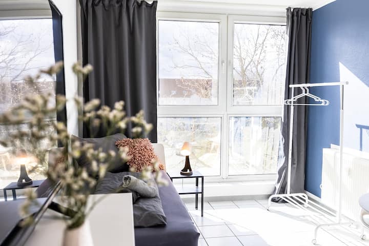 2-room- Apartment With Balcony & Parking Space - Witten