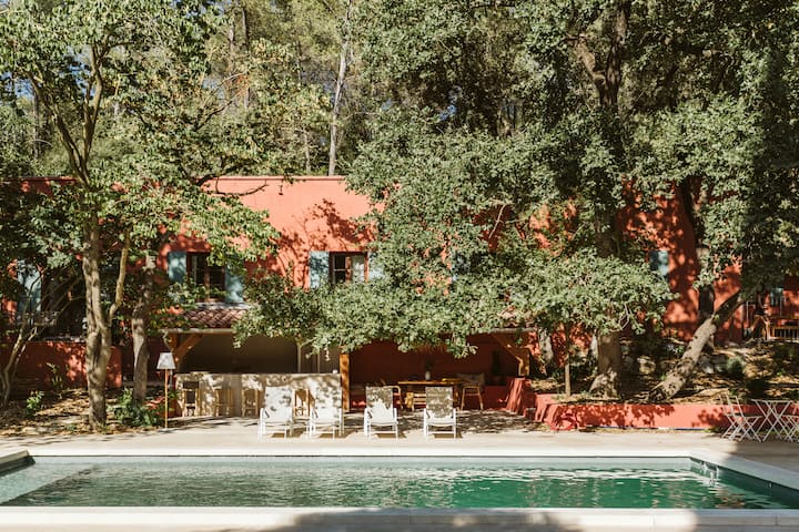 La Bastide De Fontblanche - 5 Suites Avec Piscine - Gémenos