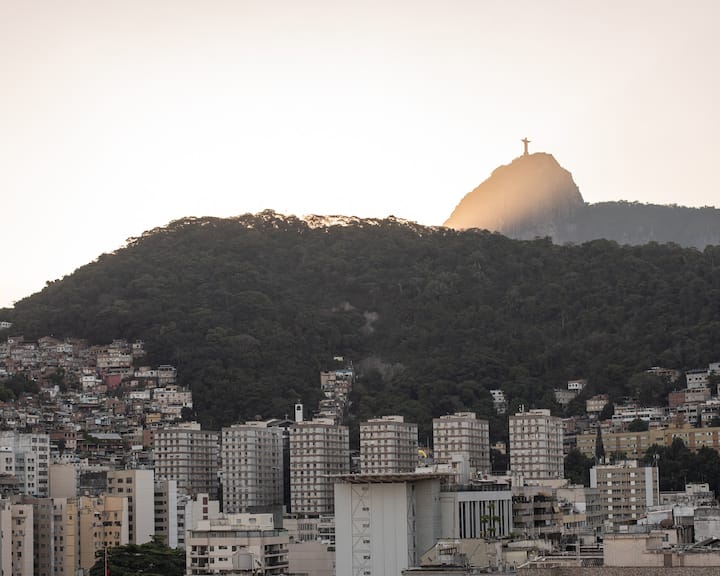 Christ View • Metro Siqueira • Quiet • Doorman - Rio de Janeiro