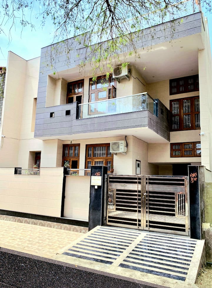 Entire Villa (2 Floor 6 Bedroom) - Jaipur