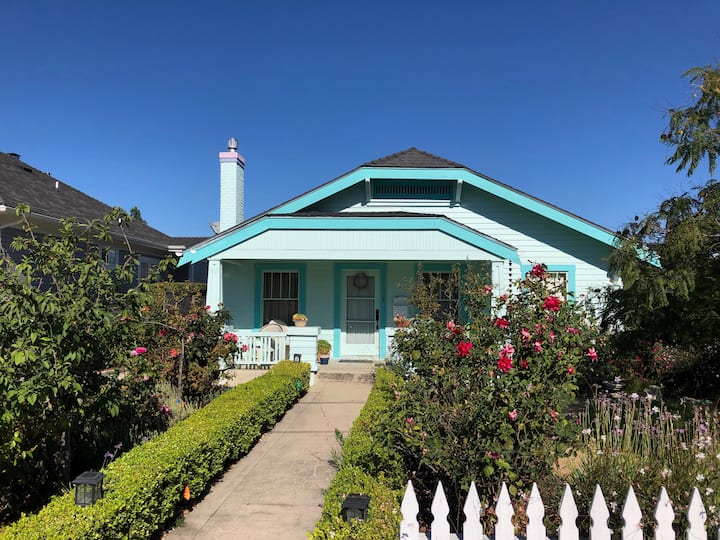 Midcenury Modern 'Midst Bungalow Bones - San Luis Obispo, CA