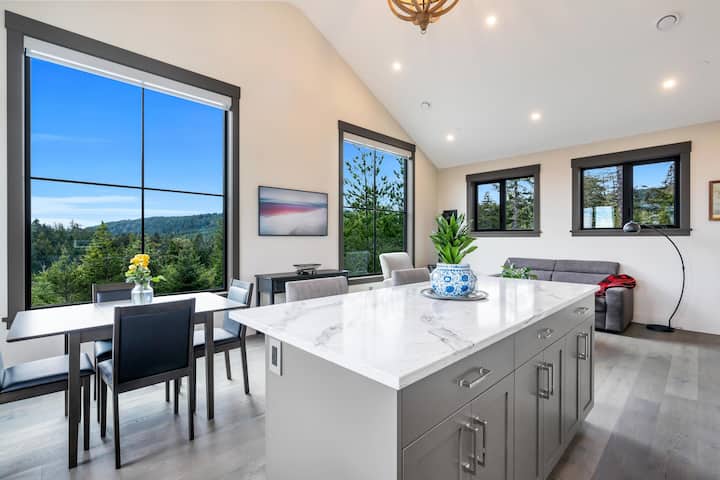 Ravenswood Wilderness Sanctuary With Views - Sidney