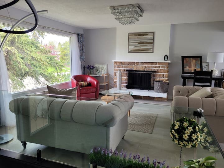 Cypress Hill 4bedroom For8 2fullbath Free Banfpass - Calgary