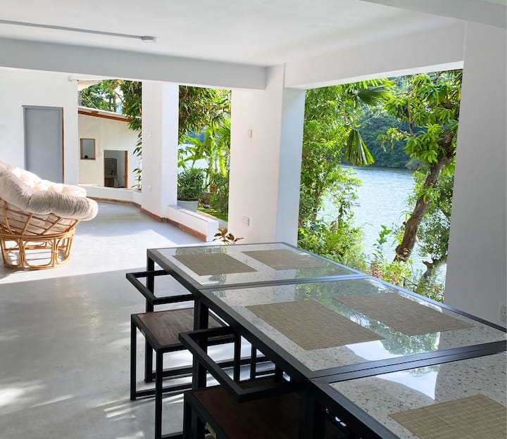 Panta-rhei : Suite One - Kandy