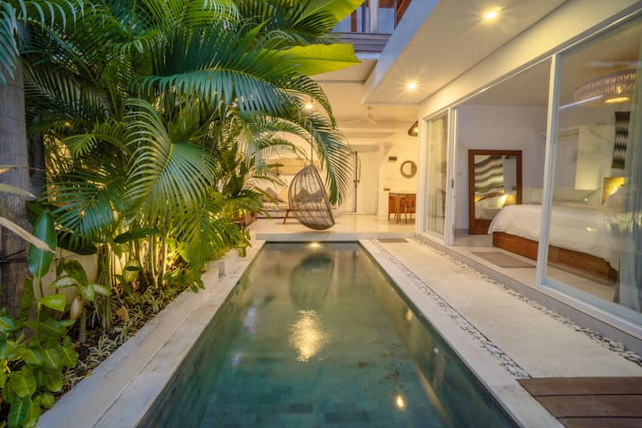 Villa Musik 2br With Private Pool In Canggu - Bali