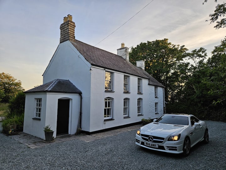 Idyllic Hidden Cottage - Aberdaron