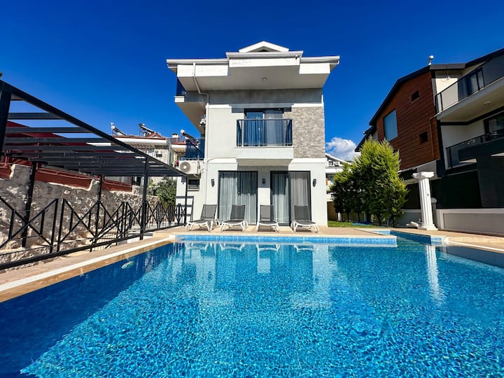 Kayapark A Villa 5+1 Havuzlu Villa - Fethiye