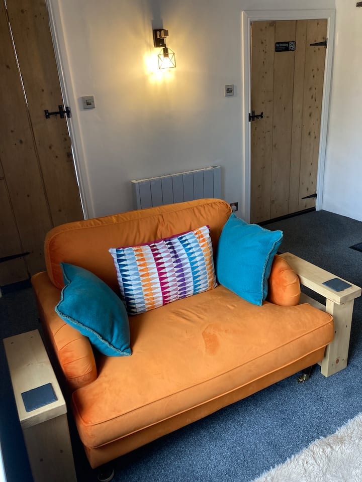 Leven's Rest - 2 Bed Maisonette - Newby Bridge