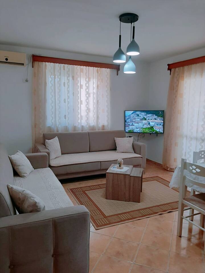 Vangert Apartment - Berat