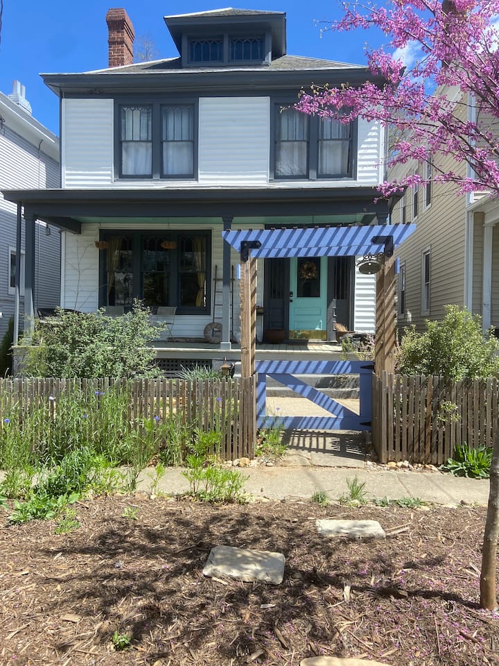 The Flowering Fields House - 리치먼드