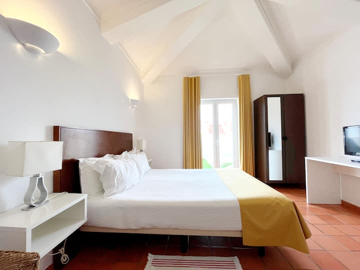 Quartos Da Vila - Quarto Duplo Superior - Vila Nova de Milfontes