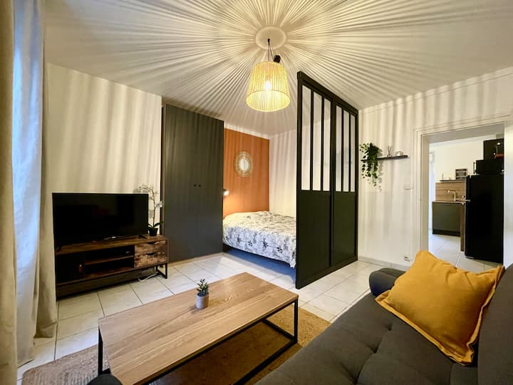 Intime & Terrasse • Centre 5min • Parking Gratuit - Nantes