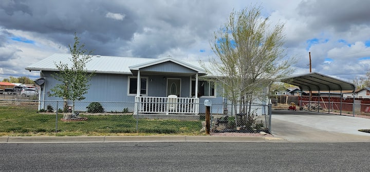 Home Friendly To Family And Pets - Alamosa, CO