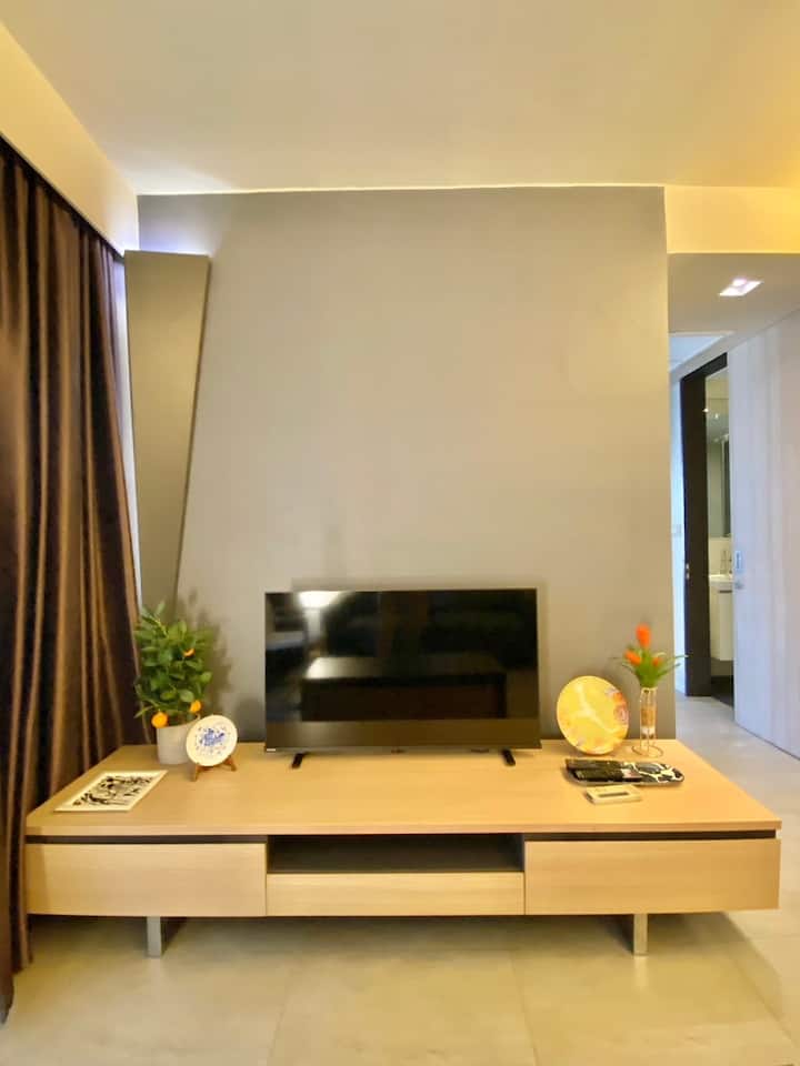 Luxury 3 Beds, 2br Near Bts Asok, Terminal 21 - Bangkok