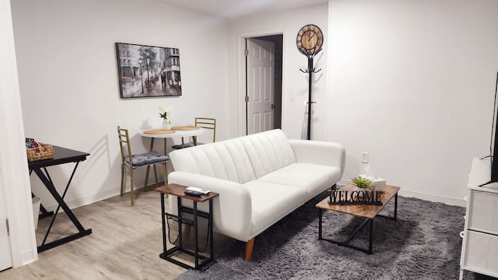 Safe Small Cozy One Bedroom Unit - Usa Side - Niagara Falls