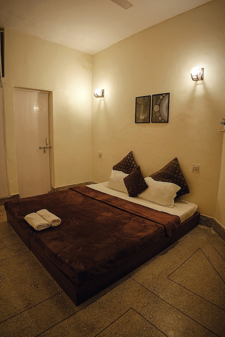 Odyssey: 2bhk Apartment | Gomtinagar | Movie Room - Lucknow