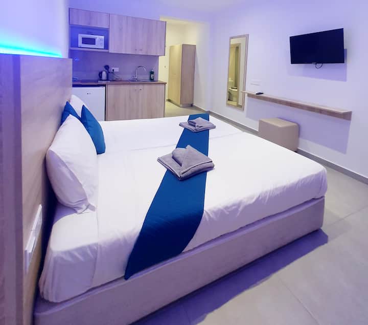 Sun Plaza Suites - Superior Studio With Balcony - Ayia Napa