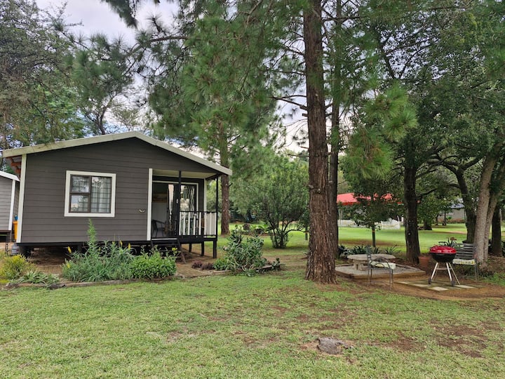 Elmscote Cottages - Cabin 1 - Krugersdorp