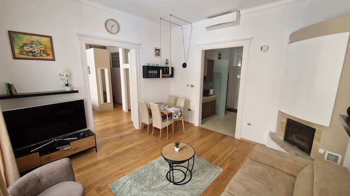 King Street Apartman - Pécs